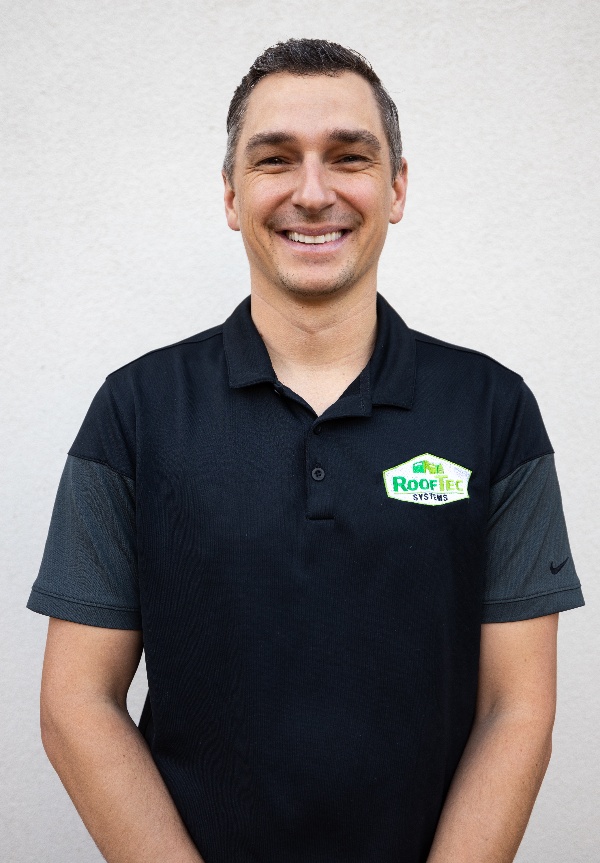 RoofTec® XCS 500 Exterior Cleaning System: Diversify Your Business and ...